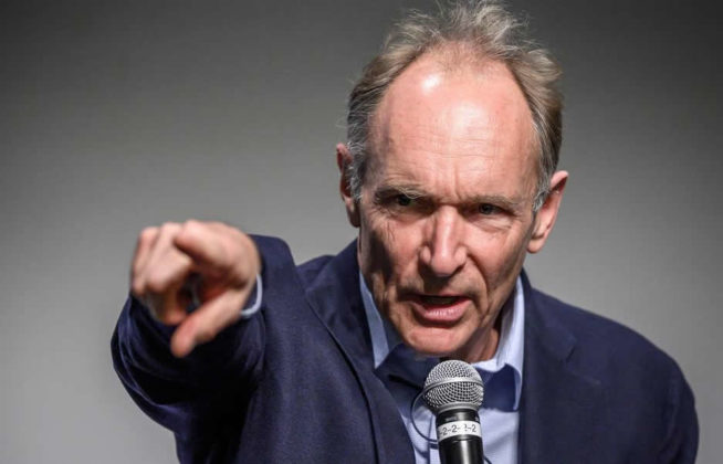 Berners-Lee: "Il Web deve ritrovare la sua rotta" - Il Blog di Beppe Grillo