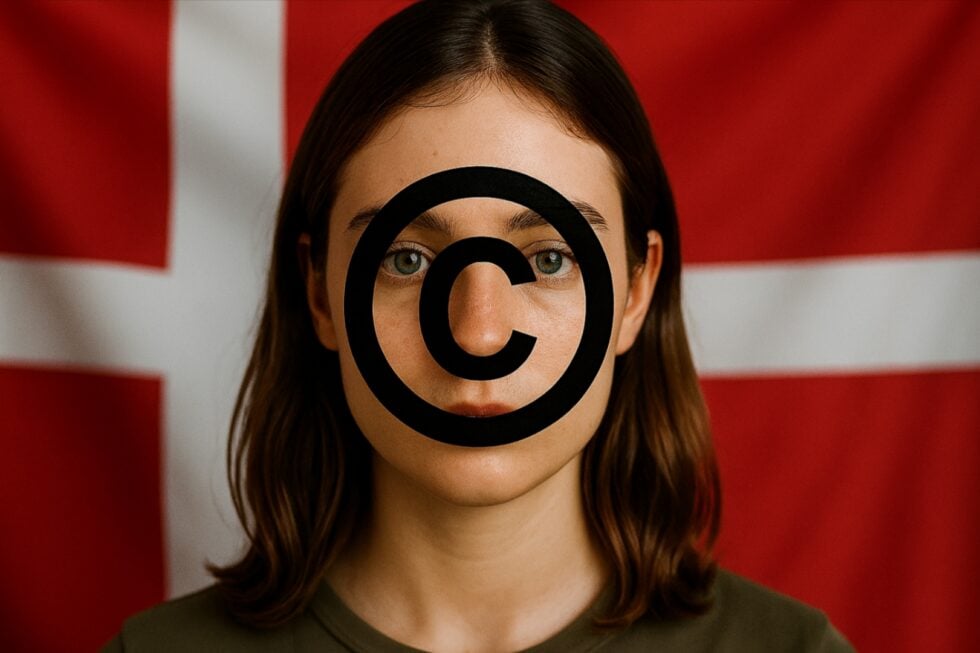 Bokep rhailand light French kissing with a bit of DFK, and